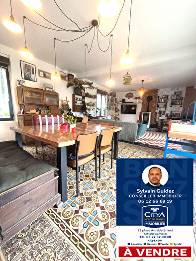 Maison 6 pièces à Vendhuile, à vendre
