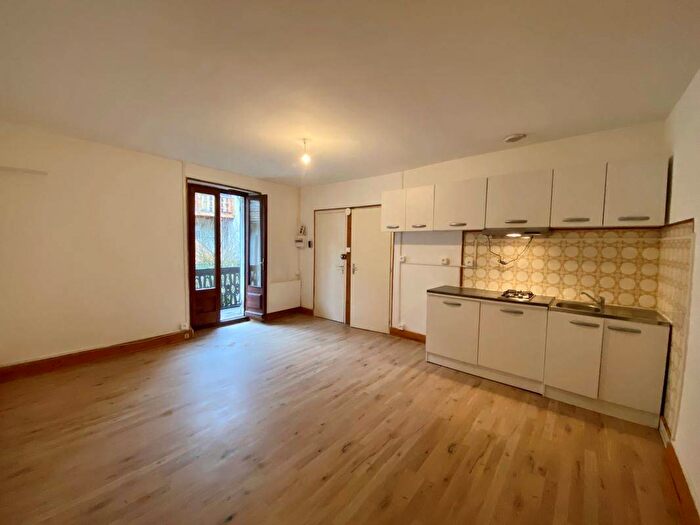 Appartement 1 pièce à louer à Yenne