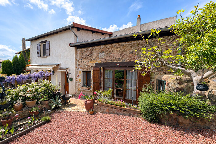 Maison à vendre - Villerest - 5 pièces - 3 chambres