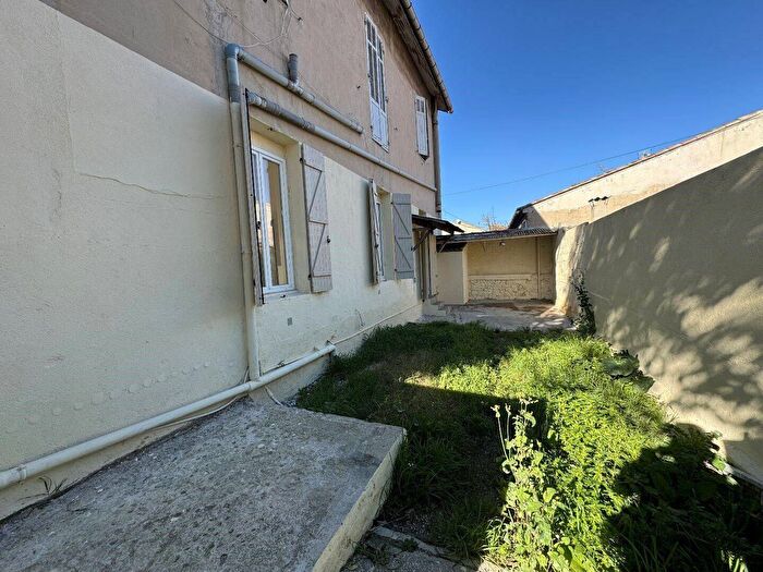 Appartement à louer - Pont de Vivaux, Marseille ème arrondissement - 1 pièce