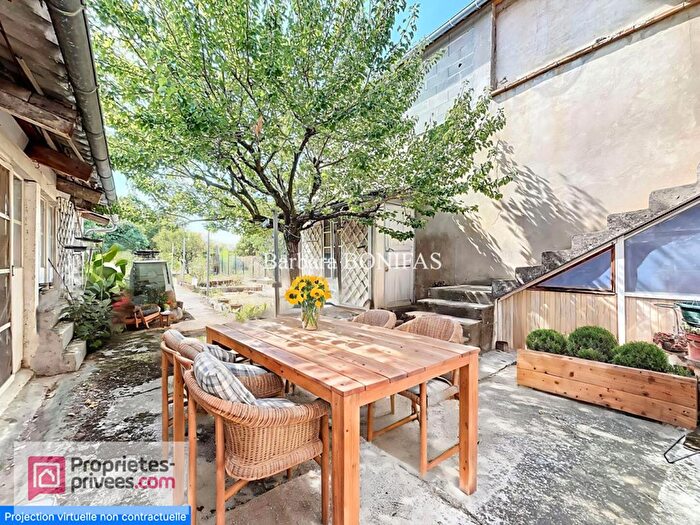 Maison à vendre - Saint-Sulpice-la-Pointe - 8 pièces - 5 chambres