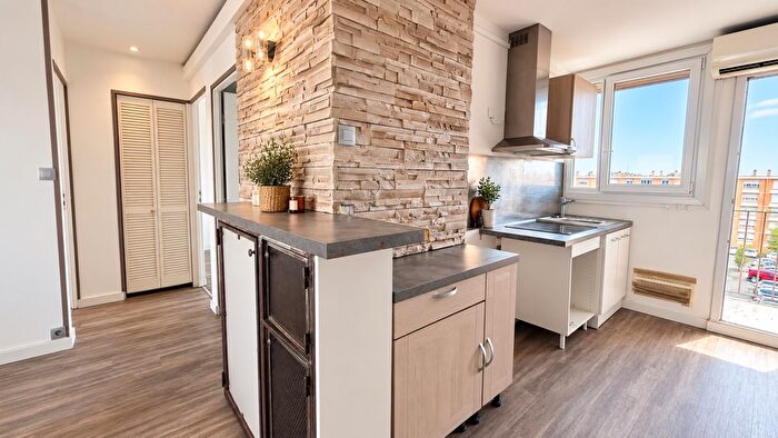 Appartement 3 pièces à Fréjus, Centre-ville, à vendre