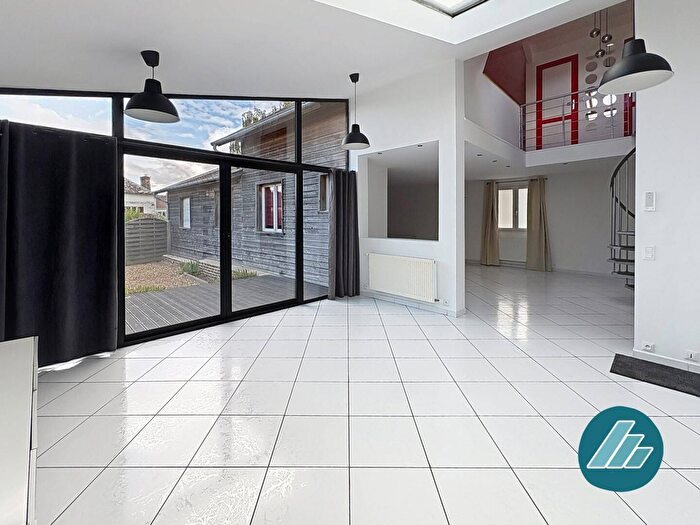 Maison à louer - Abbeville - 3 pièces - 2 chambres