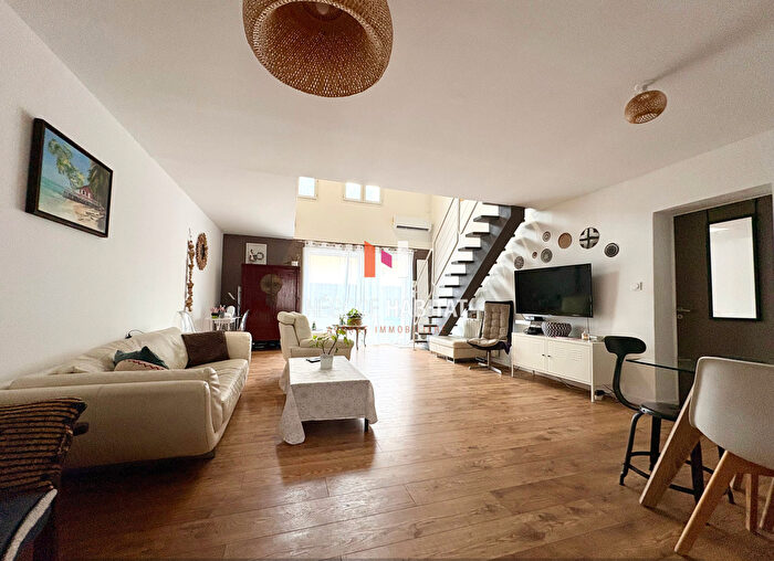 Appartement à vendre - Le Crès - 5 pièces - 4 chambres