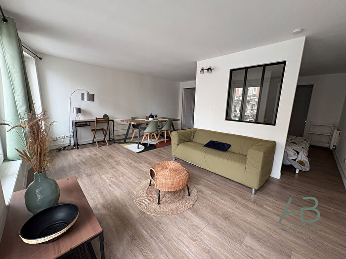 Hellemmes-Lille, Hellemmes Centre-ville, Pavé du Moulin - Appartement 1 pièce à louer