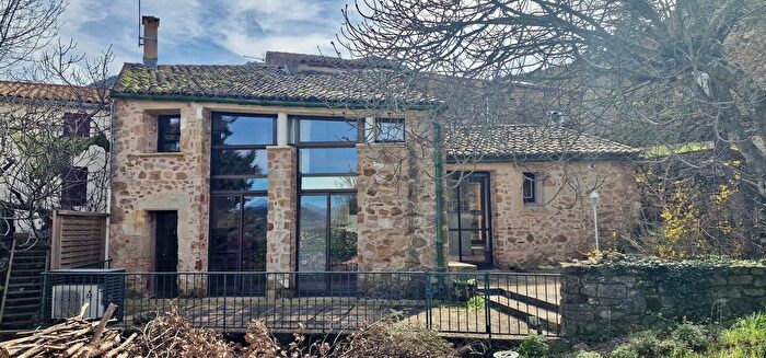 Liausson - Maison 8 pièces à vendre