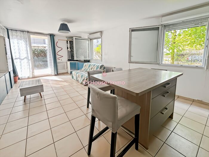 Appartement à vendre - Montévrain - 3 pièces - 2 chambres