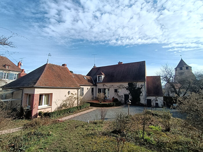 Maison à vendre - Louchy-Montfand - 7 pièces - 5 chambres