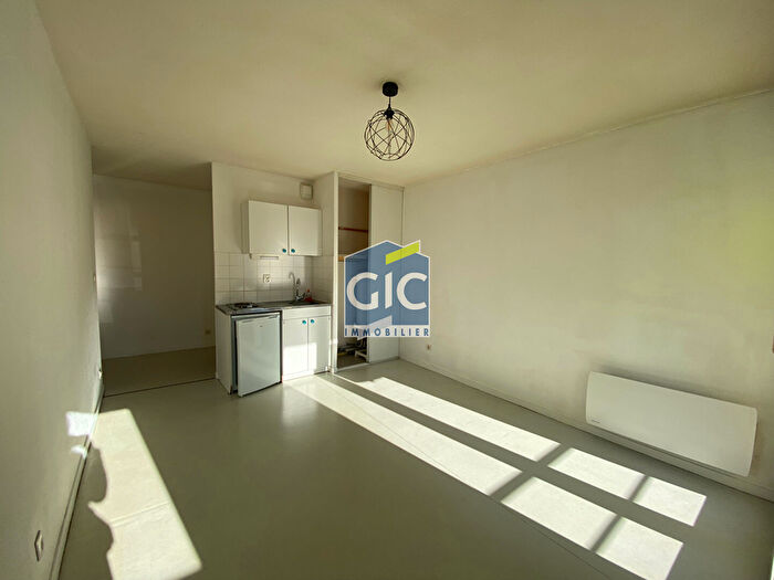 Appartement à louer - Caen, Folie Couvrechef - 1 pièce