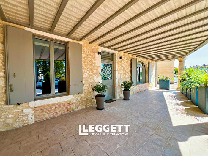Eymet : Maison 12 pièces à vendre