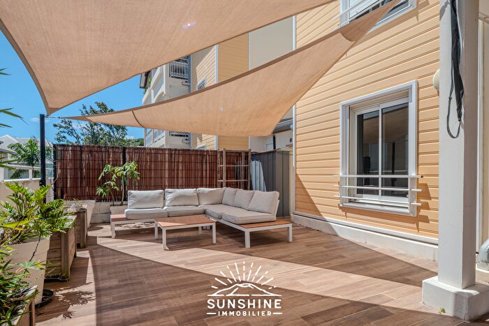 Appartement à vendre - Saint-Denis, La Montagne ème - 4 pièces - 3 chambres