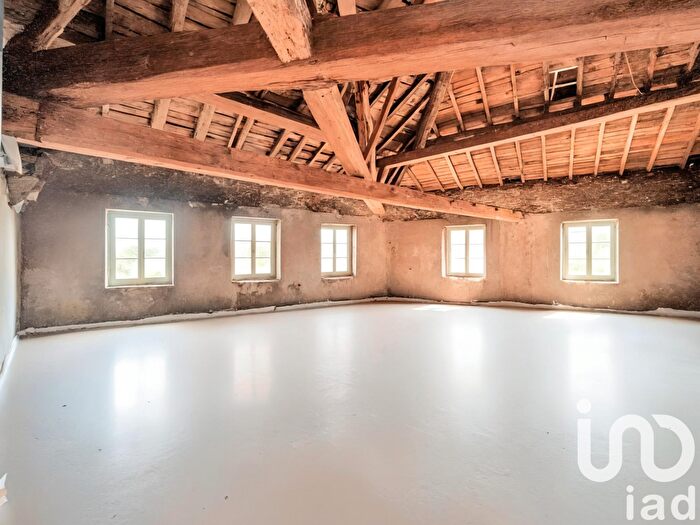 Appartement à vendre - Sain-Bel - 4 pièces - 3 chambres