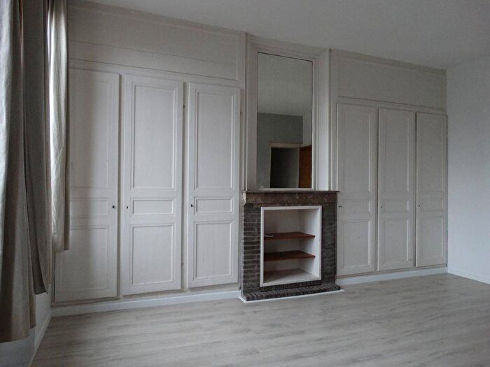 Appartement à louer - Centre Ville-Fin de la Guerre, Tourcoing - 2 pièces - 1 chambre