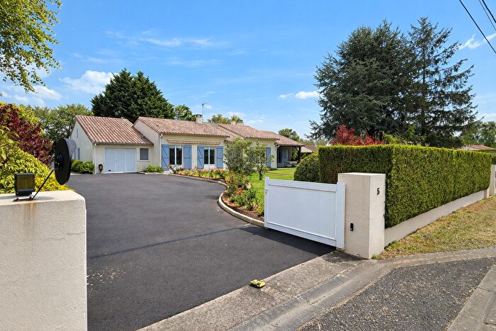 Maison 8 pièces à vendre - Civray