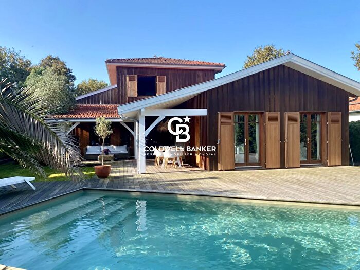 Maison à vendre - Gujan-Mestras, La Hume, Plage - 7 pièces - 5 chambres