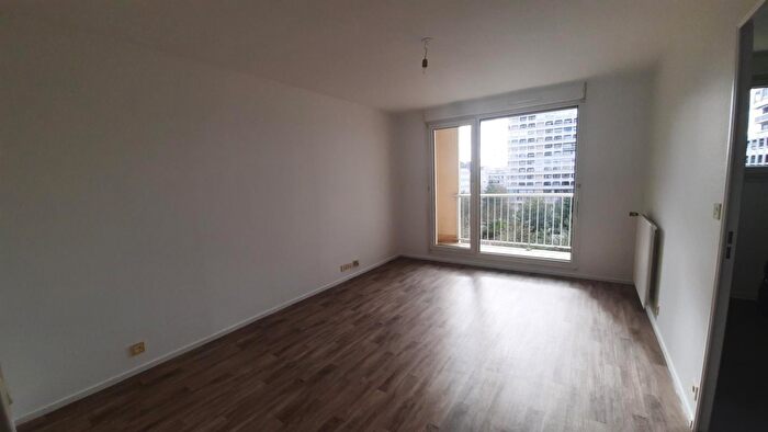 Appartement 1 pièce à louer à Quartiers Centre, Colombier