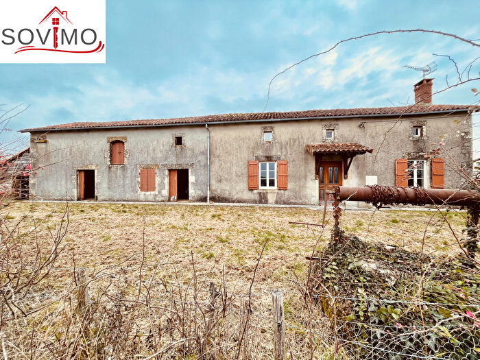 Maison à vendre - Benest - 5 pièces - 4 chambres