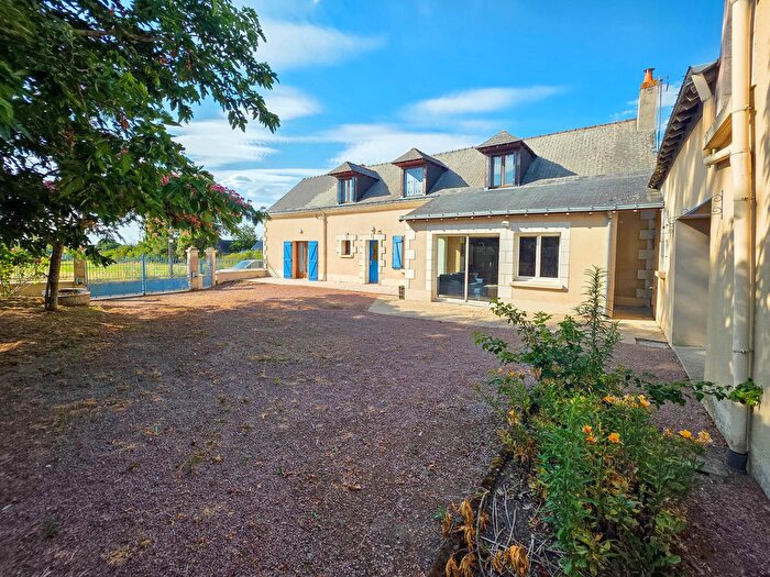 Maison 7 pièces à vendre - Vernantes