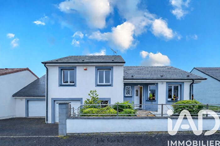 Maison à vendre - Vittoncourt - 7 pièces - 5 chambres