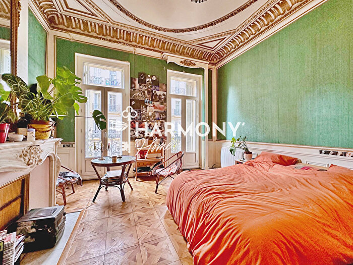 Appartement à vendre - Marseille e , Cours julien, Notre-Dame-des-Monts - 5 pièces - 4 chambres