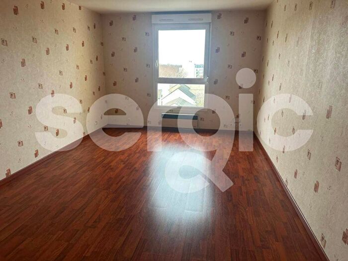 Appartement à louer - Clairmarais-Charles Arnould, Reims - 2 pièces - 1 chambre