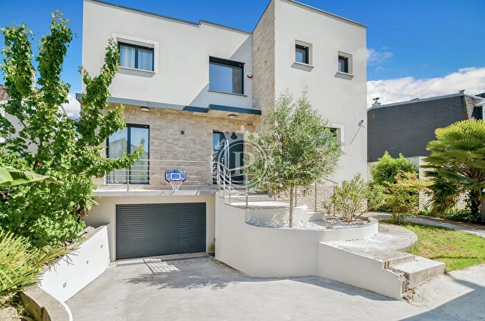 Maison 6 pièces à vendre - Franconville, Stade