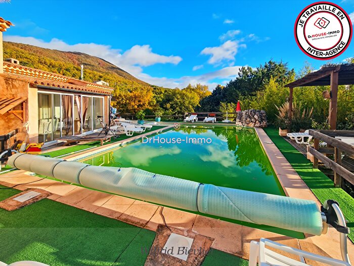 Maison à vendre - Aiguines - 7 pièces - 6 chambres