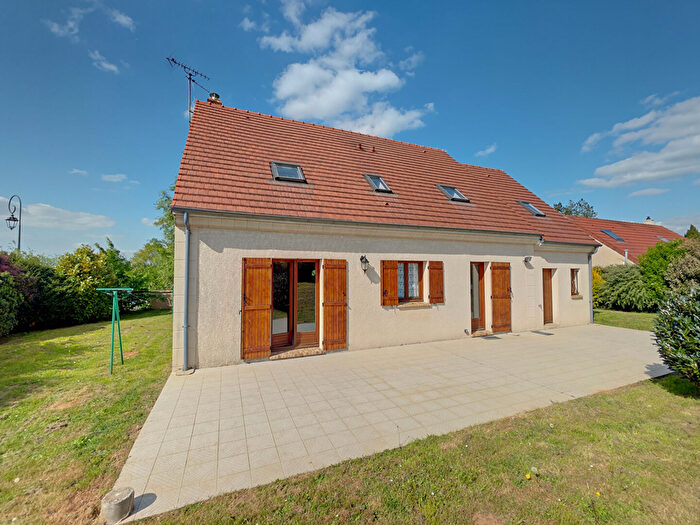 Maison 7 pièces à vendre à Senantes