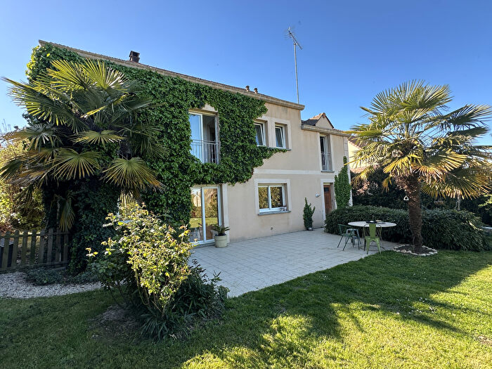 Maison 6 pièces à vendre à Linas