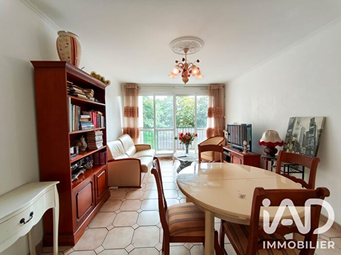 Appartement 4 pièces à vendre - Viry-Châtillon, Le Plateau