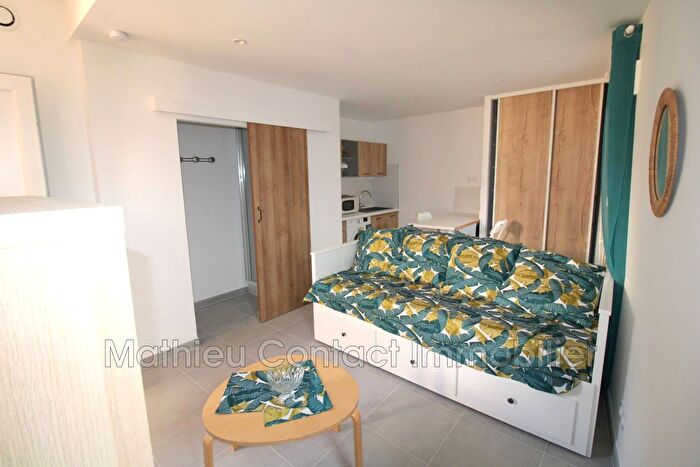 Gambetta, Nîmes : Appartement 1 pièce à louer