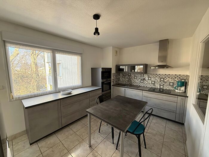 Appartement à vendre - Montélimar, Centre-ville - 4 pièces - 3 chambres