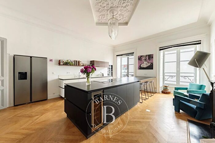 Appartement à vendre - Nantes, Saint-Clément, Jardin des plantes, Caserne Lamoricière - 8 pièces - 5 chambres