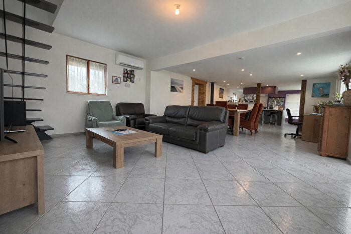 Maison à vendre - Mandres - 6 pièces - 4 chambres