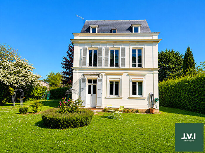 Maison 8 pièces à vendre - Montmorency, Centre Montmorency