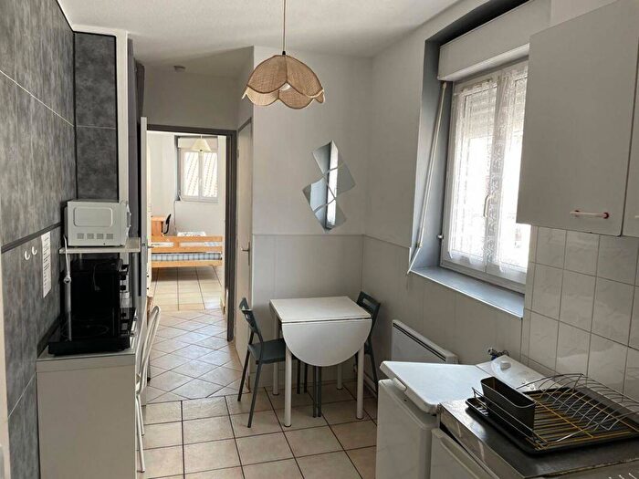 Saint Jacques-Chavanelle, Saint-Étienne : Appartement 2 pièces à louer