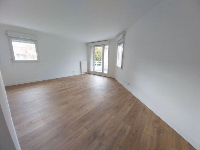 La Clef Saint Pierre, Élancourt : Appartement 4 pièces à louer