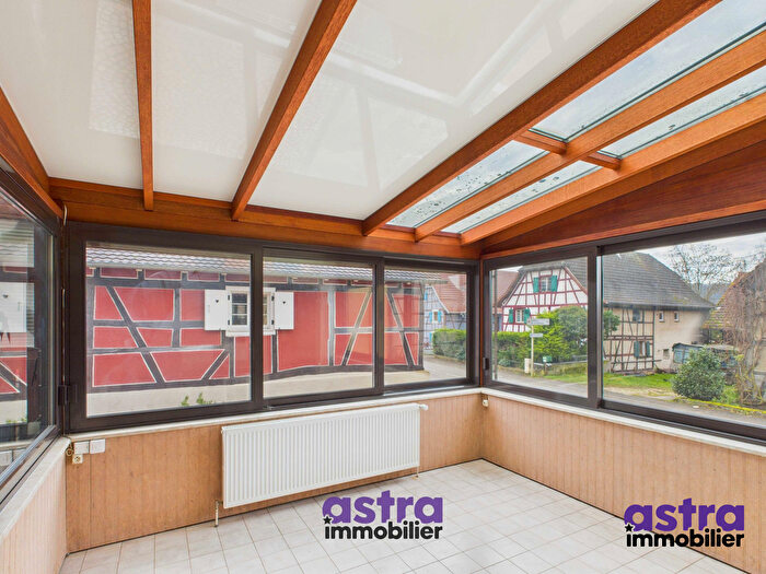 Maison à vendre - Waldighofen - 5 pièces - 3 chambres