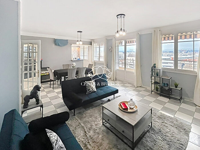 Appartement à vendre - Lyon e , Laënnec, Mermoz - 4 pièces - 3 chambres