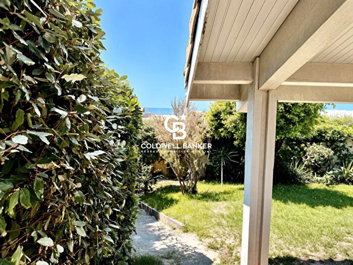 Maison à vendre - Hourtin - 8 pièces - 7 chambres