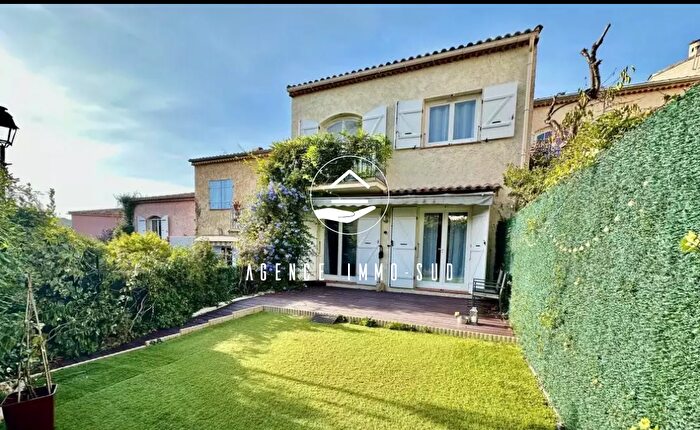Villeneuve-Loubet, Plage : Maison 5 pièces à vendre