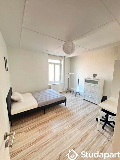 Centre Ville-Fin de la Guerre, Tourcoing : Appartement 1 pièce à louer