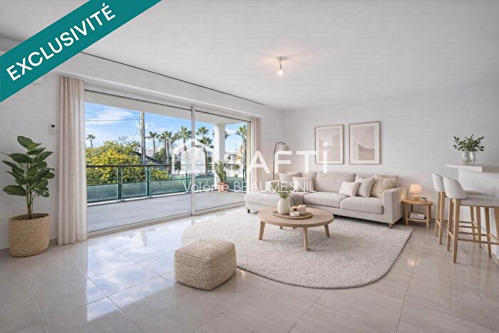 Appartement à vendre - Fréjus, Centre-ville - 3 pièces - 2 chambres