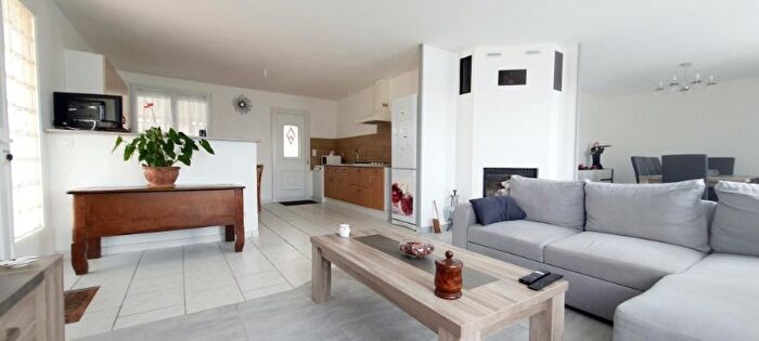 Maison à vendre - Availles-en-Châtellerault - 3 pièces - 1 chambre