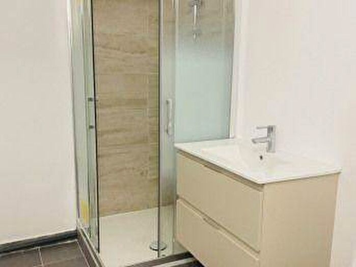 Appartement à louer - Ivry-sur-Seine - 2 pièces - 1 chambre