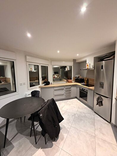 Appartement à louer - Montlucon - 2 pièces - 1 chambre