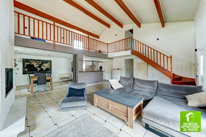 Saint-Priest, Manissieux, Fouillouse - Maison 5 pièces à vendre