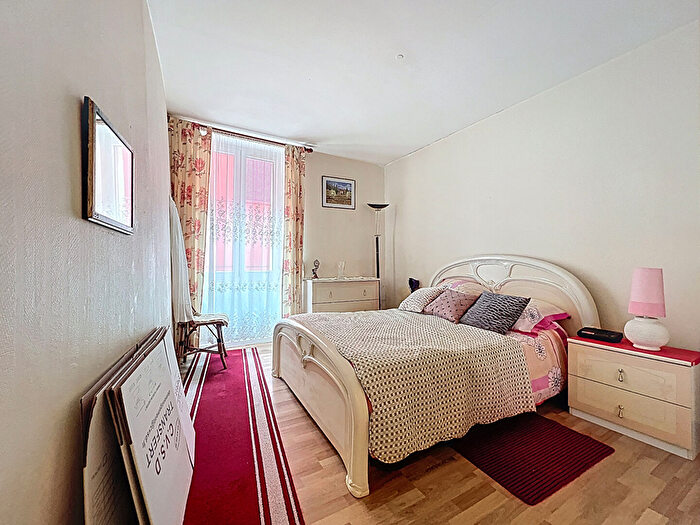 Appartement à vendre - Paris e , Danube - 2 pièces - 1 chambre