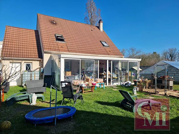 Maison à vendre - Breuillet - 6 pièces - 4 chambres