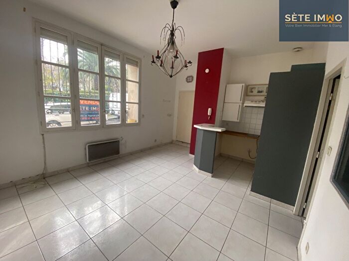 Appartement à vendre - Sète, Centre-ville - 3 pièces - 2 chambres